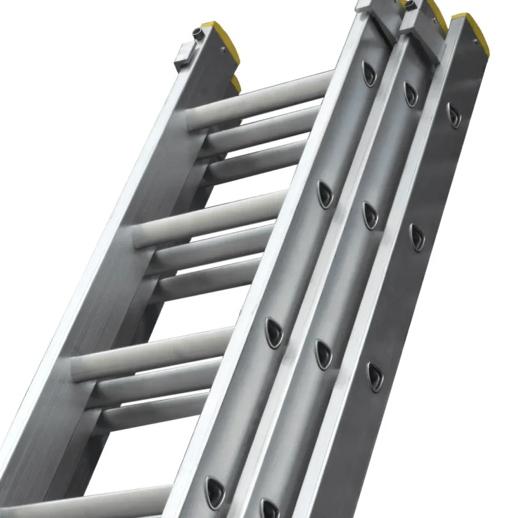 Extension Ladders - With 20 Years Warranty - LEWIS Access
